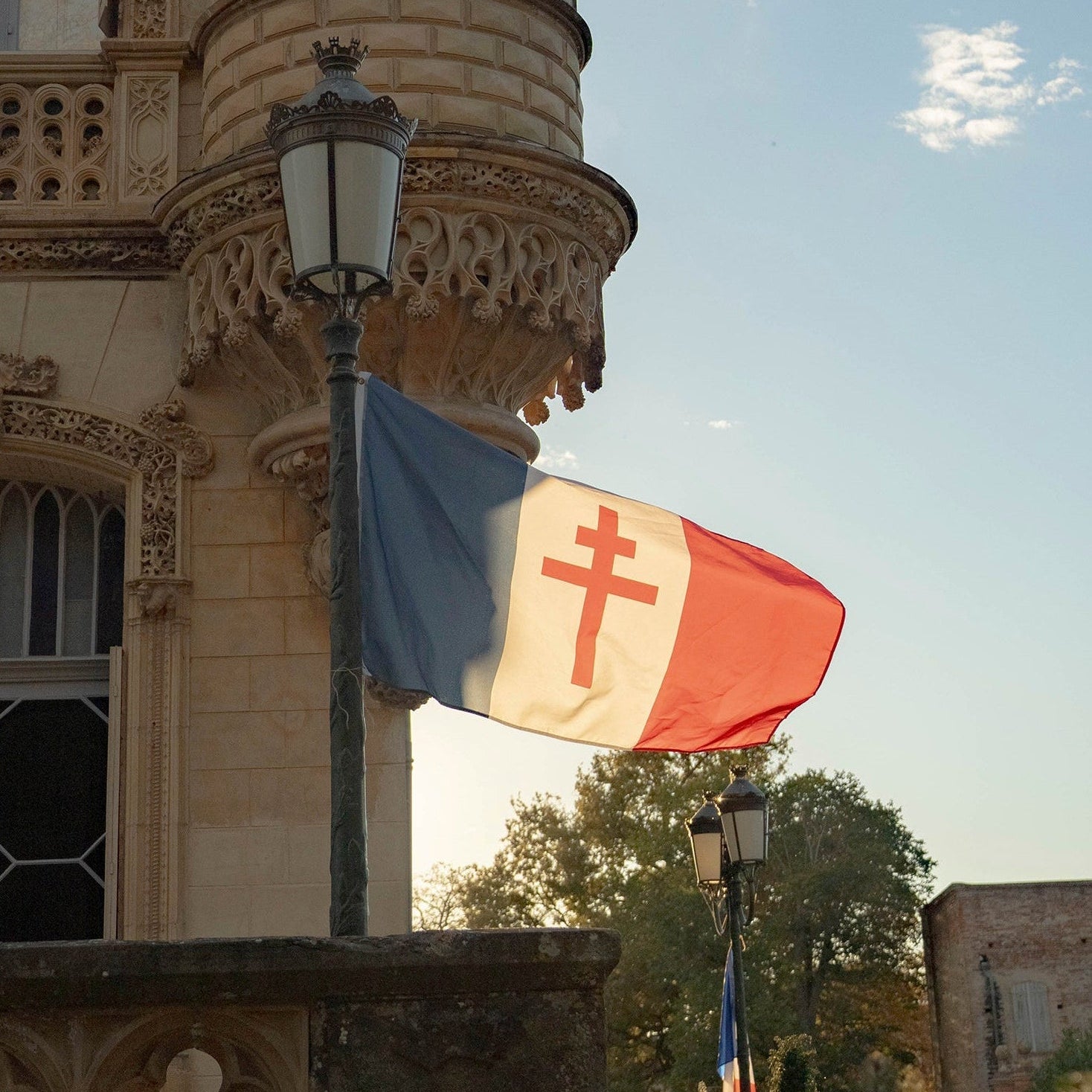 Drapeau Français - Croix de Lorraine – Cœur Tricolore